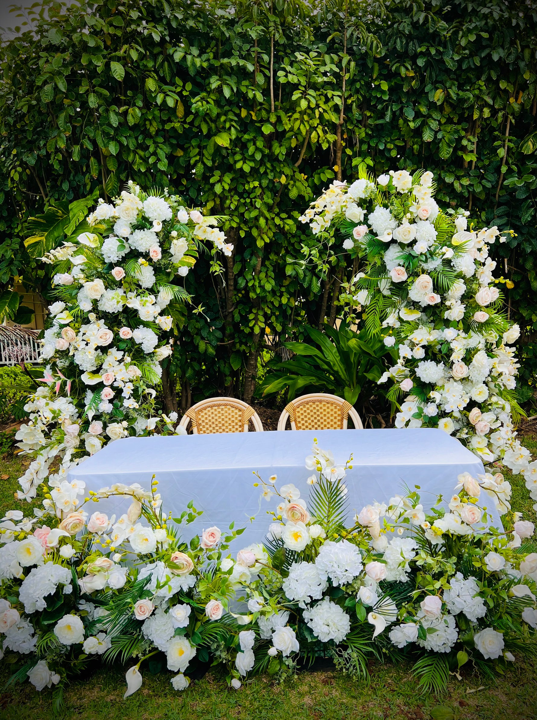 Hawaii Wedding Arch Rentals – Sharp Design LLC