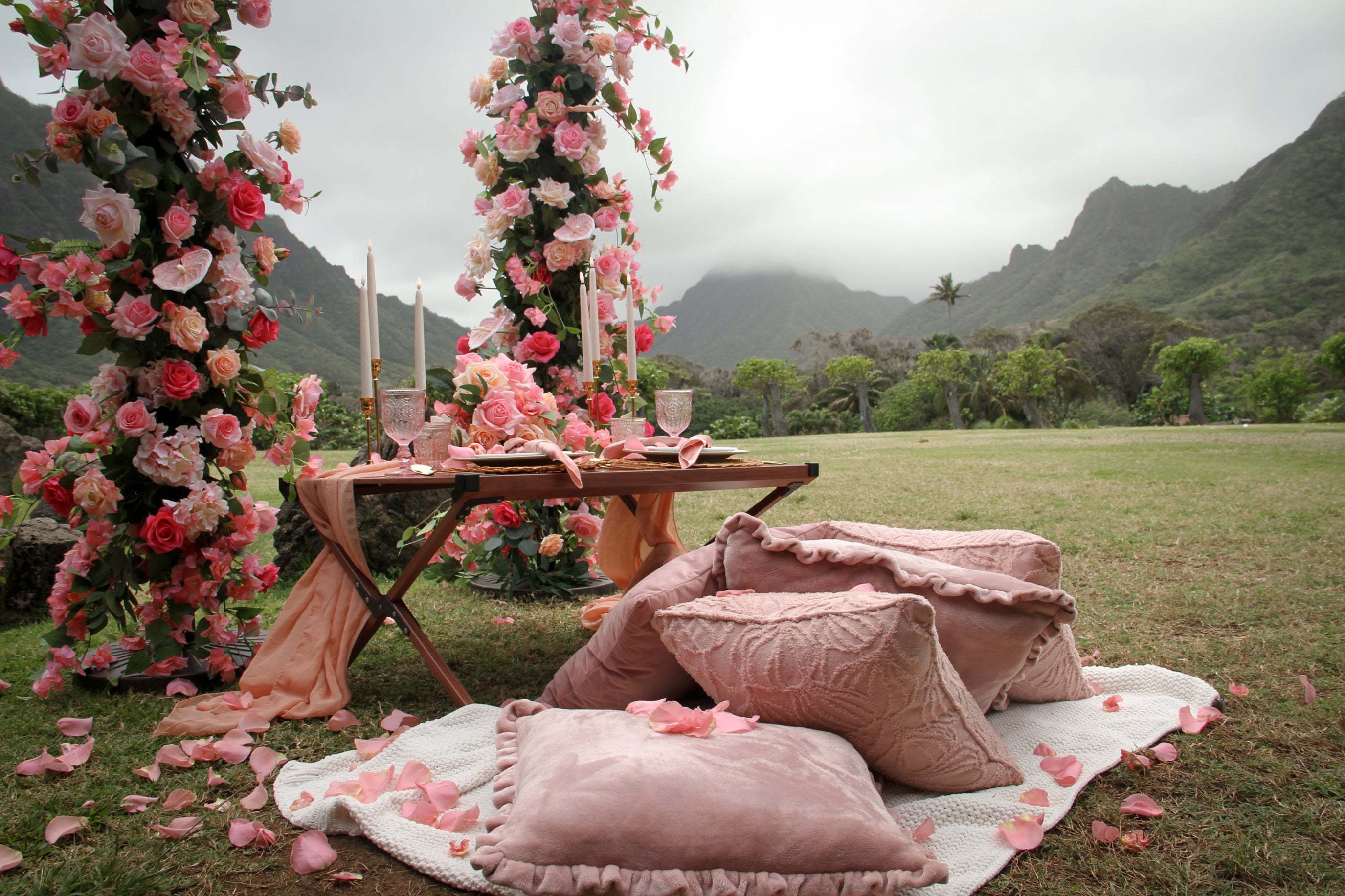 Hawaii Wedding Arch Rentals – Hawaii Arch Rentals